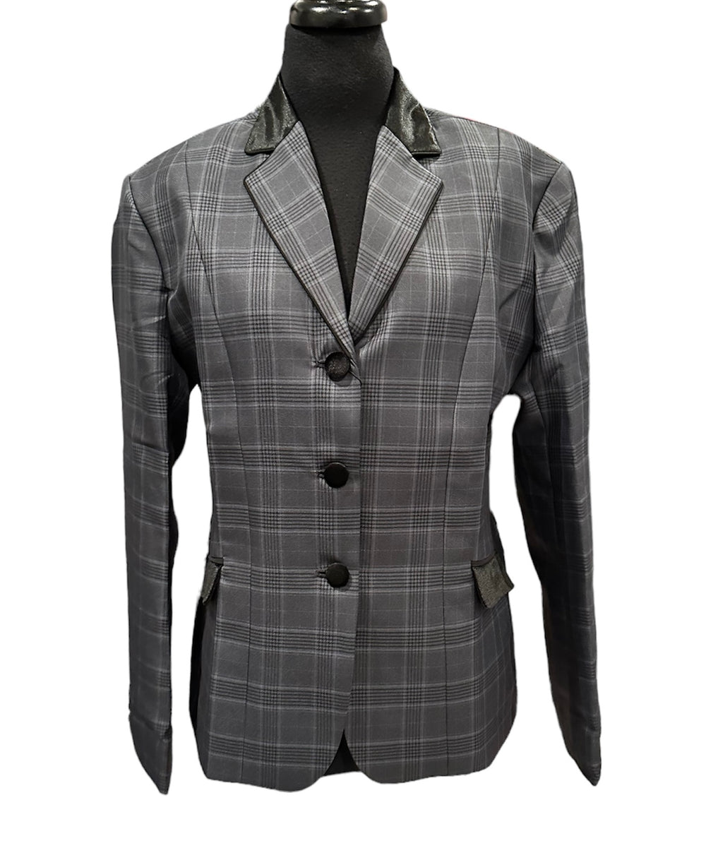 English Coats | Huntress Riding Apparel