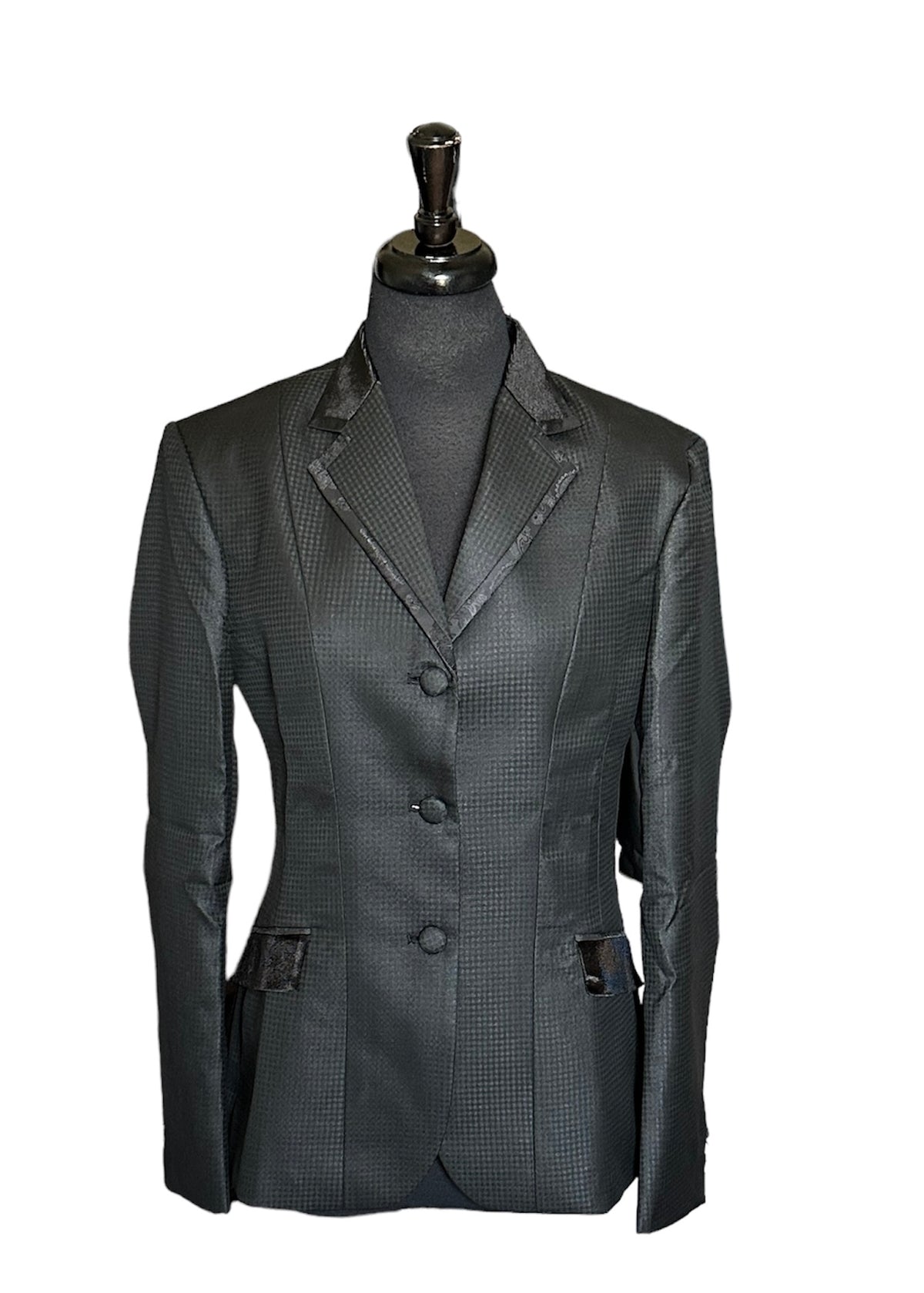 English Coats | Huntress Riding Apparel